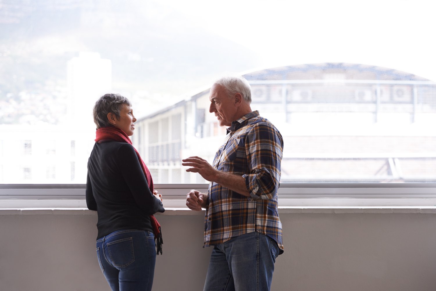 Questions to Ask Older People to Connect & Reminisce
